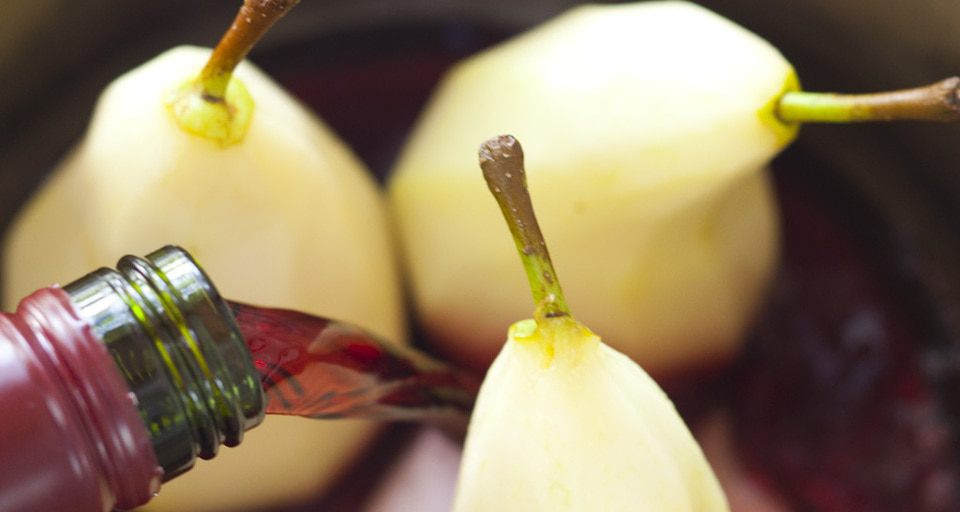 Груши a` la Creme de Cassise — Пошаговый рецепт приготовления с фото ...